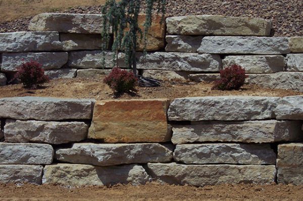 Ohio Stone Rustic Buff Beige - Woehler Landscape Supply